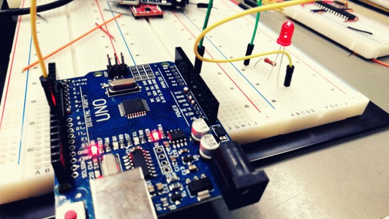 pythonでアニメーションをつくる(matplotlib→gif,mp4) – ～廃材連盟～